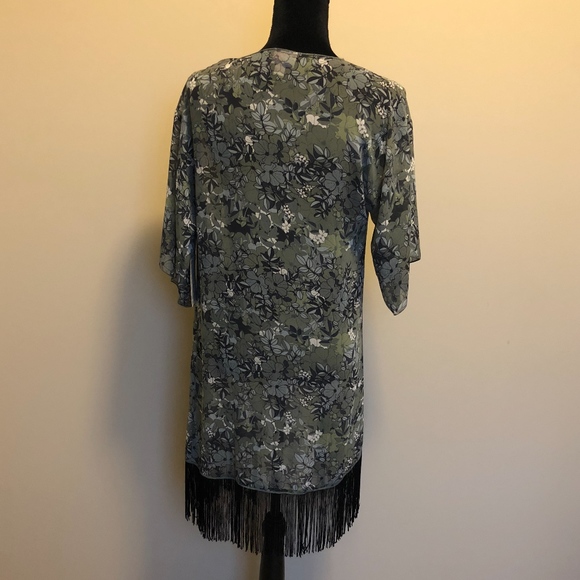 LuLaRoe | Tops | Gorgeous Floral Lularoe Monroe Kimono Nwt | Poshmark